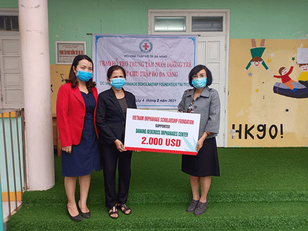 da-nang-to-chuc-vosf-trao-tang-qua-tet-cho-hoc-sinh-khuyet-tat-mo-coi ...