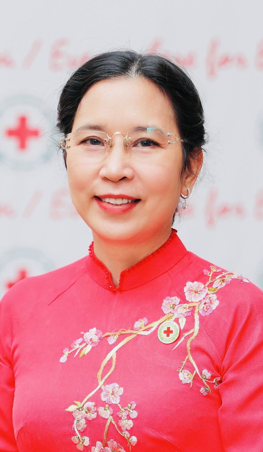 Xuan Lam's Instagram, Twitter & Facebook on IDCrawl